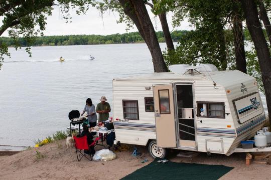 Campground Details - Lake Minatare SRA, NE - Nebraska Game and Parks ...